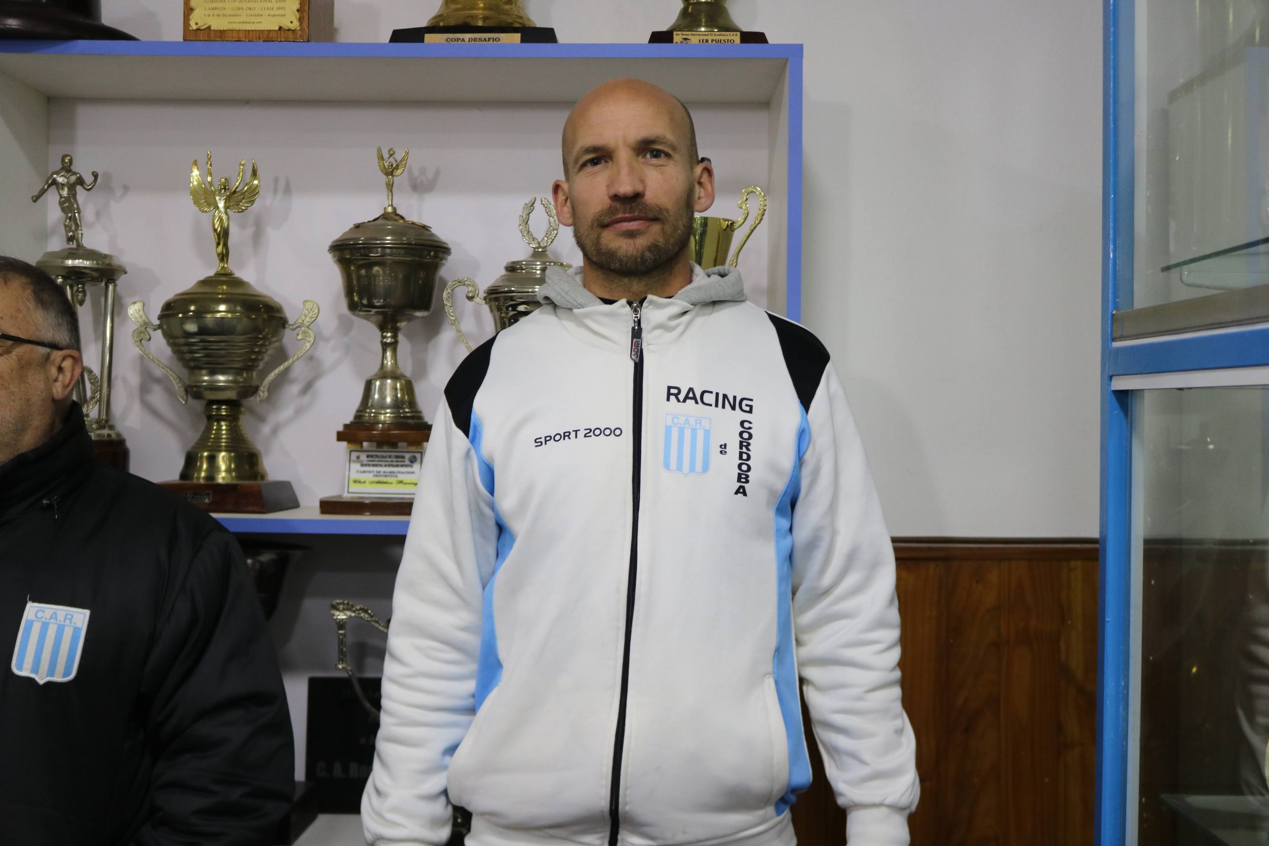 Dirigentes - CLUB ATLETICO RACING
