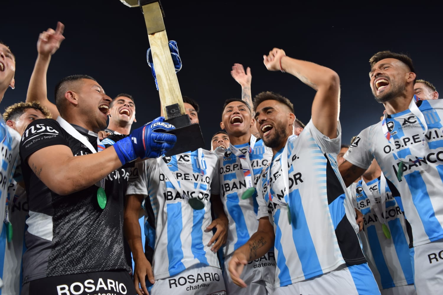 - CLUB ATLETICO RACING