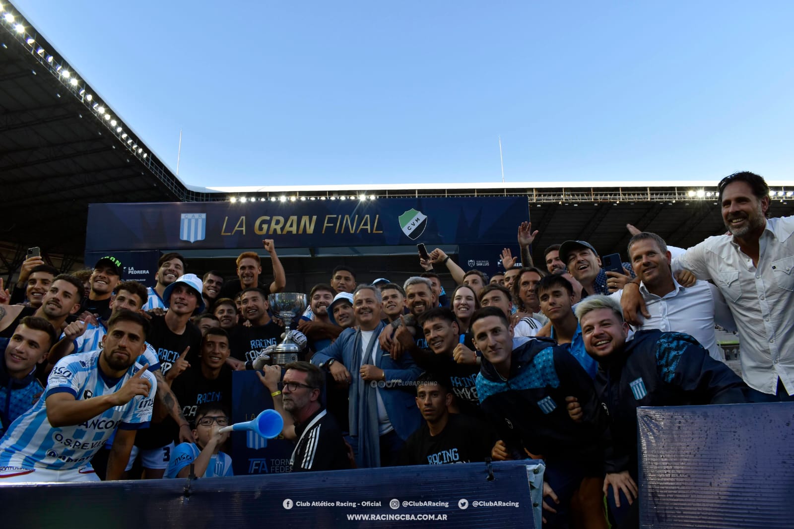 Un 2022 a puro ascensos y campeonatos. - CLUB ATLETICO RACING